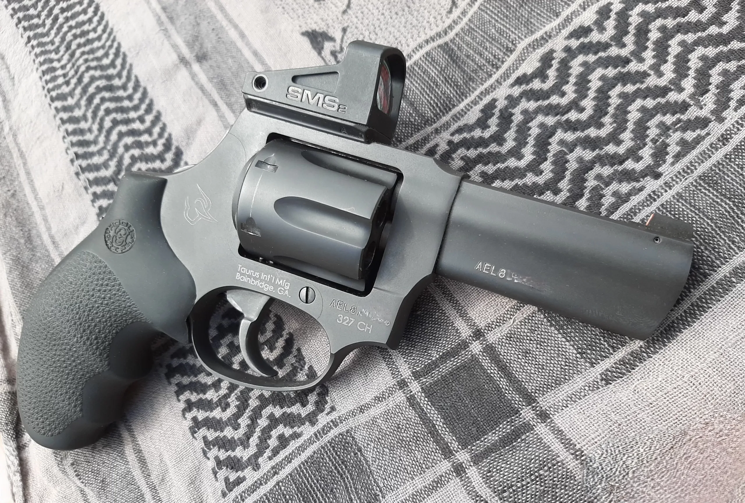 TAURUS 327 Defender T.O.R.O Review - Taurus USA